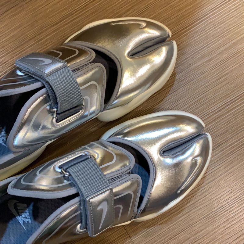 NIKE Aqua Rift限定版 銀色 金屬科技感 忍者鞋 | 蝦皮購物