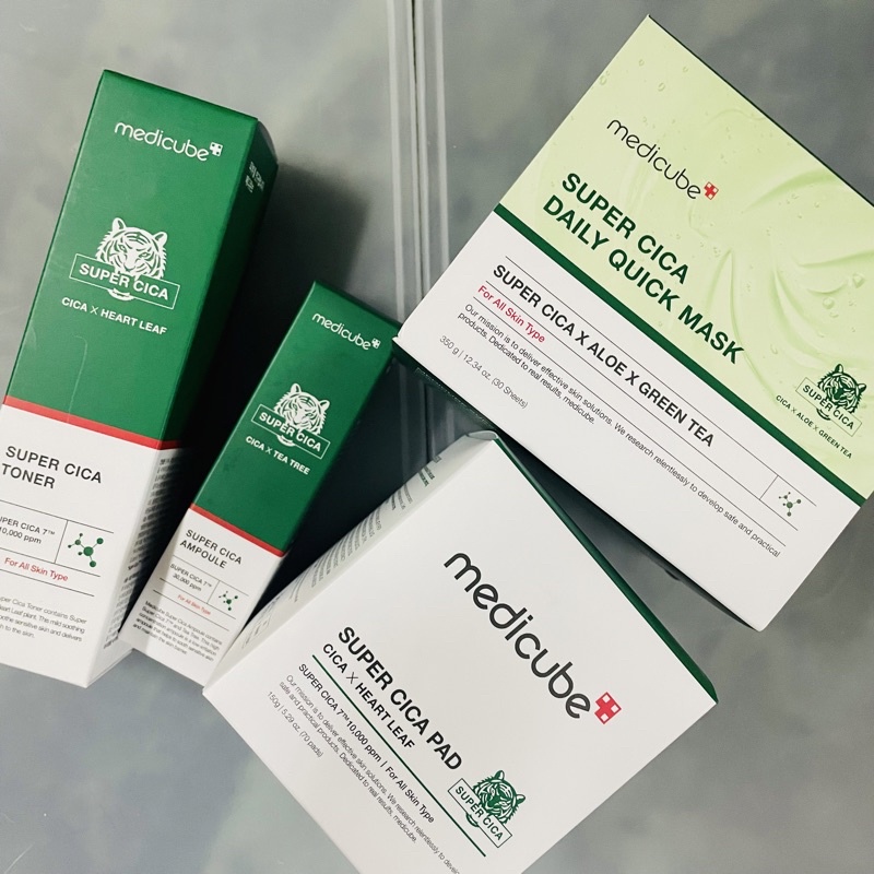 ⭕️medicube ️積雪草補水化妝水210ml/修護精華液40ml/面霜50ml/積雪草日常急救面膜30片 | 蝦皮購物