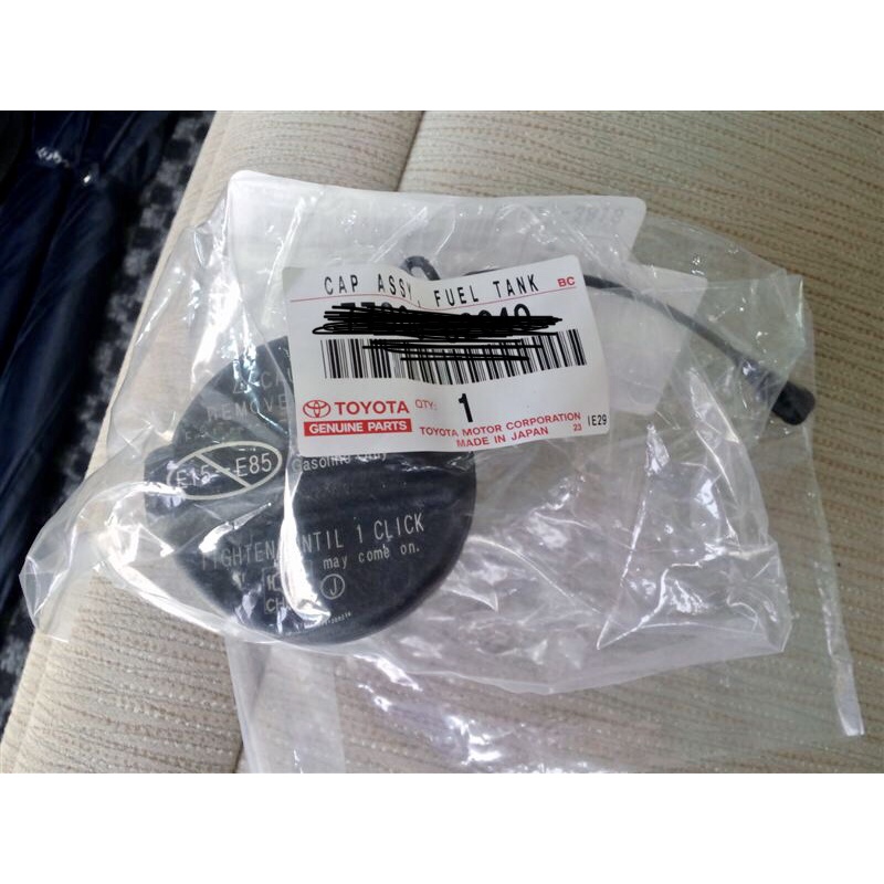 (無現貨需預訂，請勿直接下標)LEXUS 05-12 IS250 正廠新品 油箱蓋 | 蝦皮購物