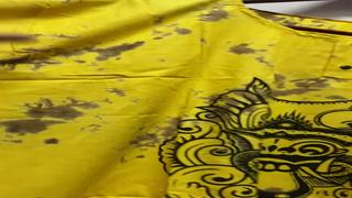 Baju Barong Bali Pria & Wanita Over Size warna Kuning | 蝦皮購物