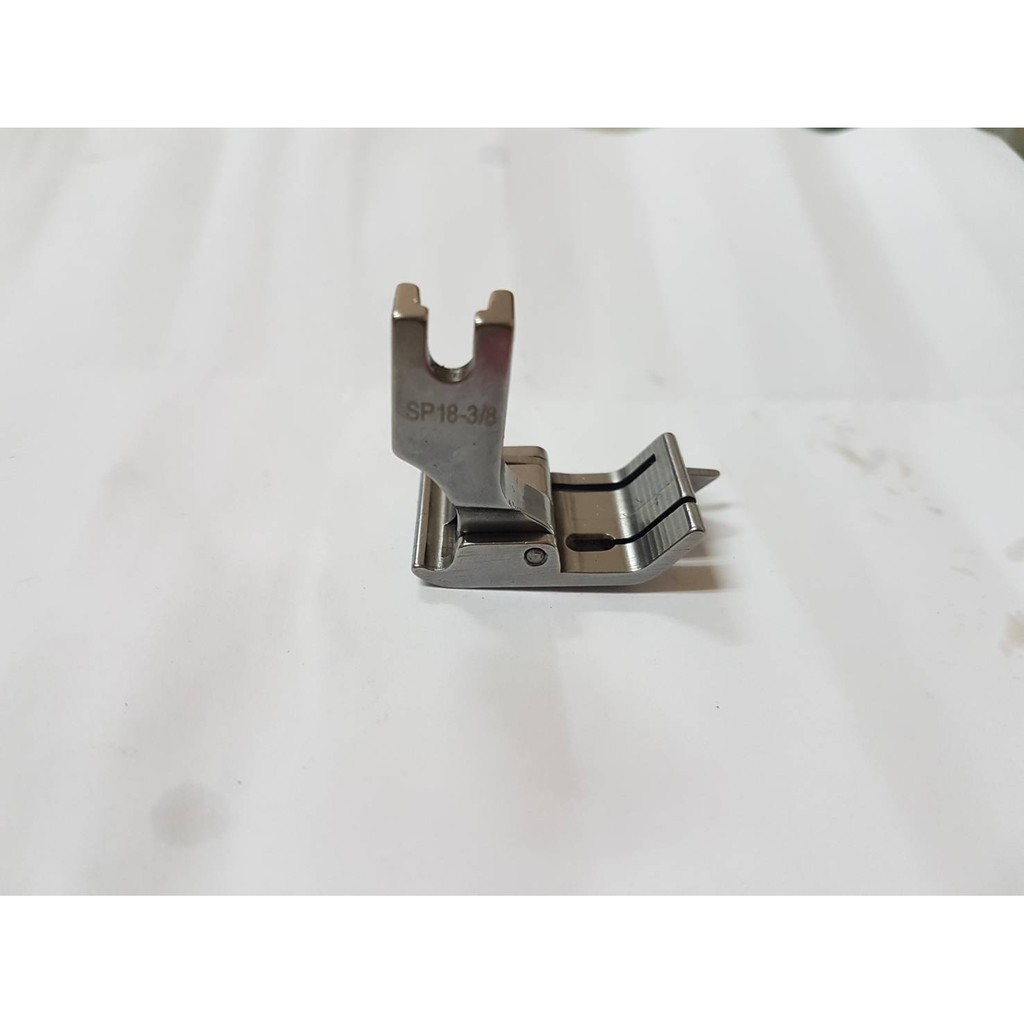 PESUN 鐵製精品 工業用 縫紉機 平車 仿工業用 活動式縫份/活動擋邊/壓線用右邊 SP-18 3/8 壓腳 | 蝦皮購物