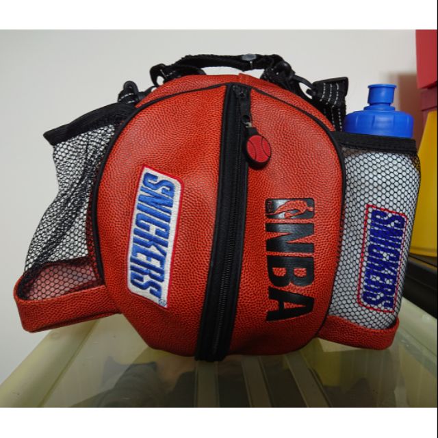 NBA SNICKERS 聯名籃球造型包 （附水壺） | 蝦皮購物