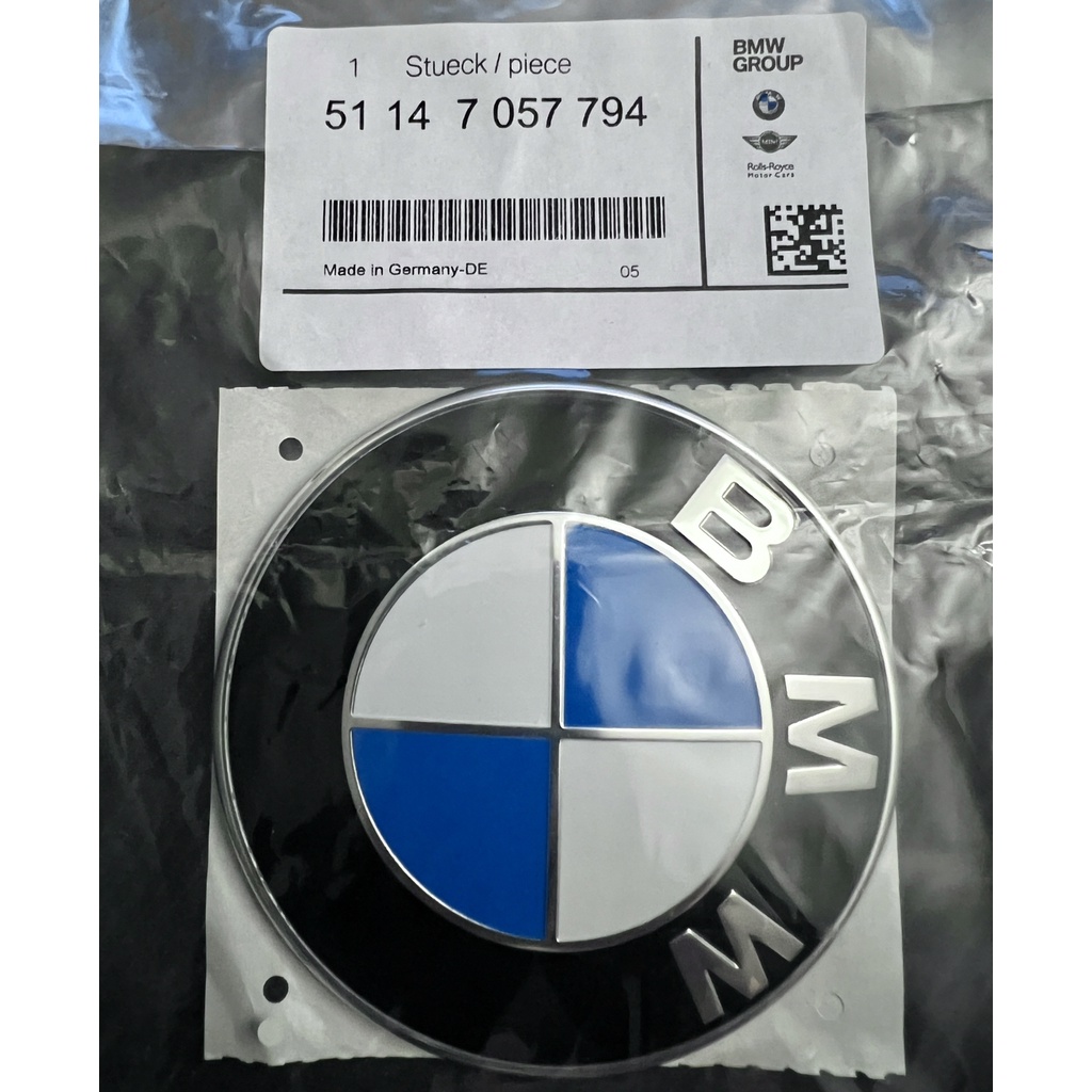 BMW 正原廠廠徽 51147057794 引擎蓋 後箱蓋標誌 F10 F06 F07 E63 E64 E87 | 蝦皮購物