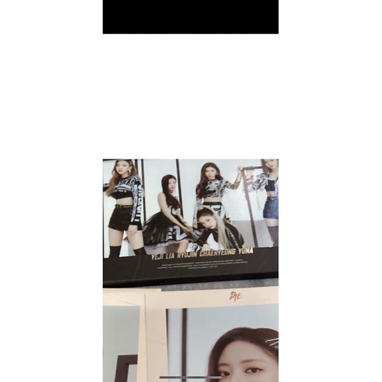 Itzy空專 個人封面 寫真書 Wannabe專輯 空專 Yeji Lia Ryujin Chaeryeong Yuna 蝦皮購物