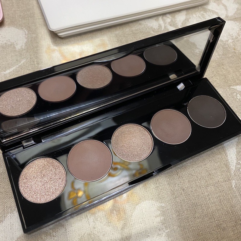 (fiBobbiBrown芭比布朗 原生裸色5色眼影盤 #可可裸 | 蝦皮購物