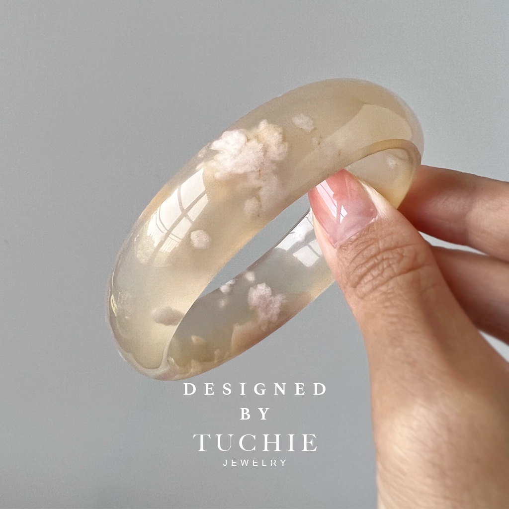 現貨實拍 高冰透起螢光 冰黃底 芙蓉花飄雪 櫻花瑪瑙 54圈口 手鐲 玉鐲 櫻花瑪瑙手鐲 TUCHIE復古輕珠寶 | 蝦皮購物