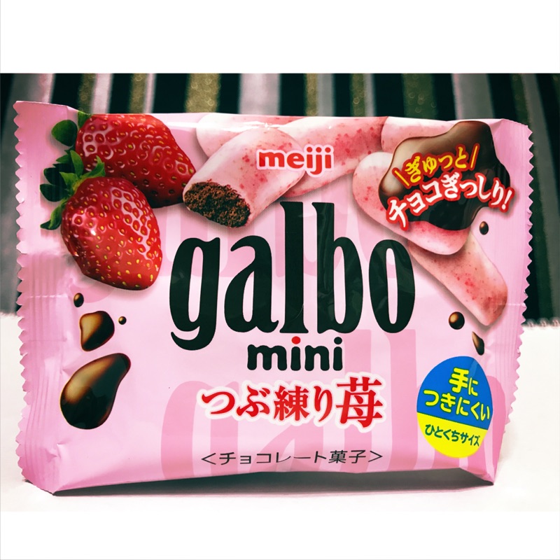 現貨。日本 Meiji galbo mini 草莓巧克力 | 蝦皮購物