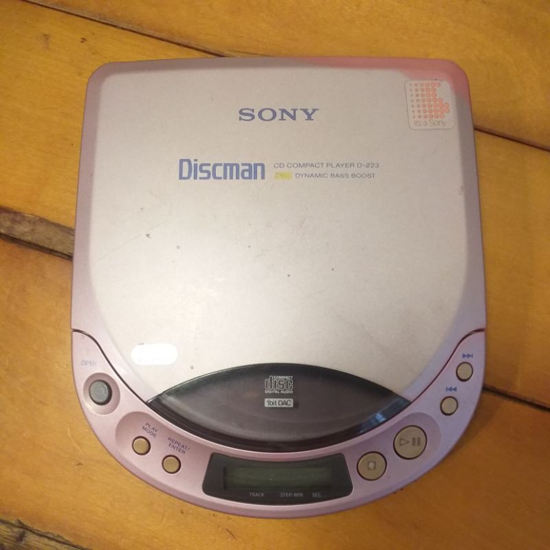 SONY DISCMAN D-223 日本製造 CD隨身聽 CD PLAYER 音質超棒 BASS 重低音 | 蝦皮購物