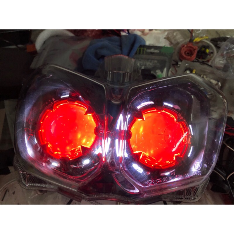 Bwsr gtr led魚眼燈具組 3色燈光可切驗車 雙邊遠近大燈 光圈 整套燈具 10000 | 蝦皮購物