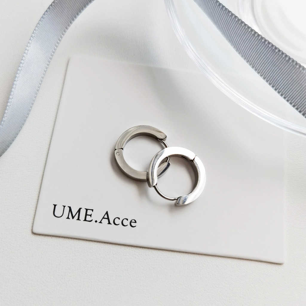 鈦鋼耳環 窄邊圈圈耳環【UME.Acce】洗澡可戴 不退色鋼耳環 鋼鍍18K金 | 蝦皮購物