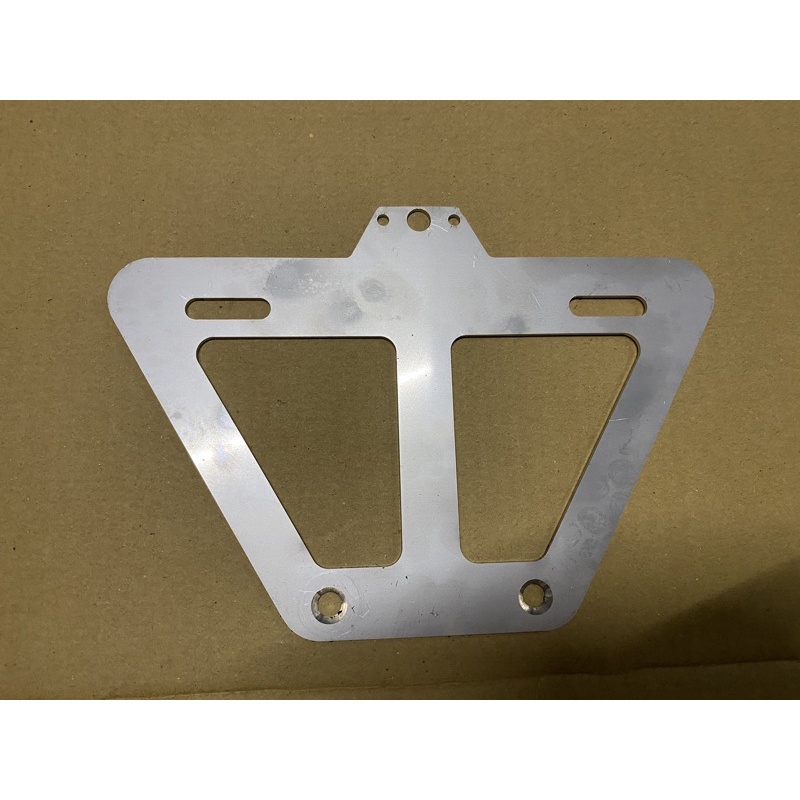 《RN》FORCE SMAX 六代勁戰 水冷BWS NMAX 燈匠MT 09後土除 車牌下移 保護板 轉接支架 | 蝦皮購物