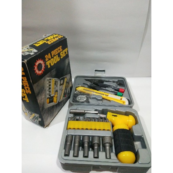 24 PIECE TOOL SET 多功能工具箱 | 蝦皮購物