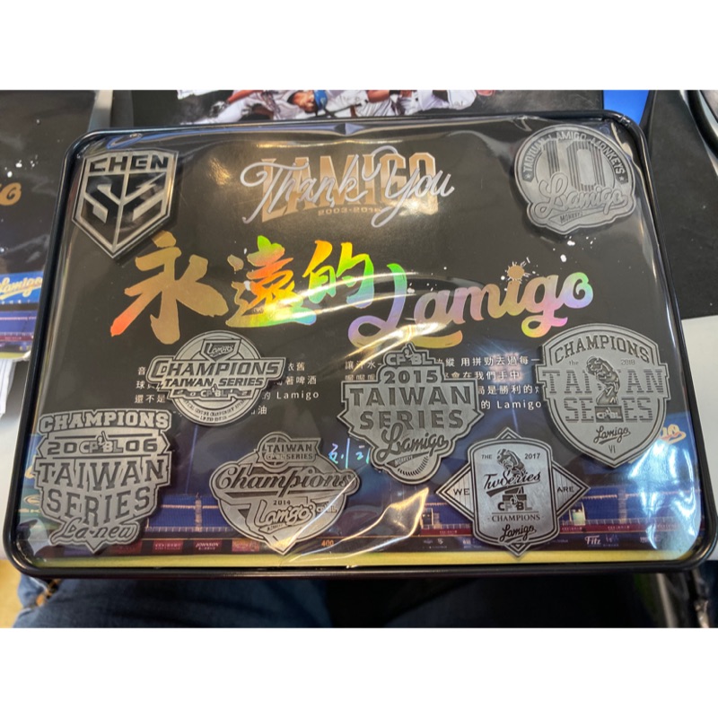 CPBL Lamigo 冠軍 徽章 銀色 一套八款 | 蝦皮購物