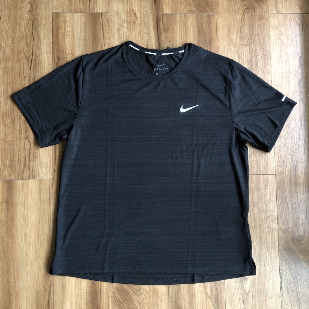 7折! 630元! NIKE DRI-FIT MILER 短袖 輕盈 透氣 乾爽 慢跑 反光 黑 CU5993-010 | 蝦皮購物