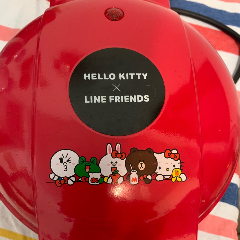 【二手】HELLO KITTY X LINE FRIENDS鬆餅機/可換烤盤 | 蝦皮購物