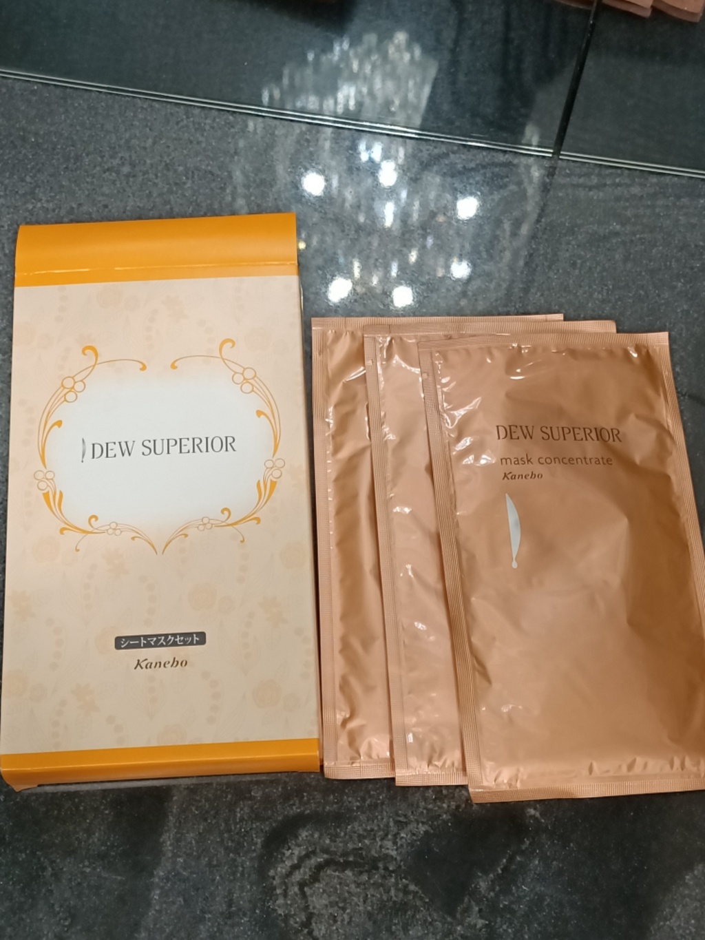 專櫃贈品 kanebo佳麗寶 dew潤活精純面膜 27ml*3片 一盒 現貨特價 | 蝦皮購物