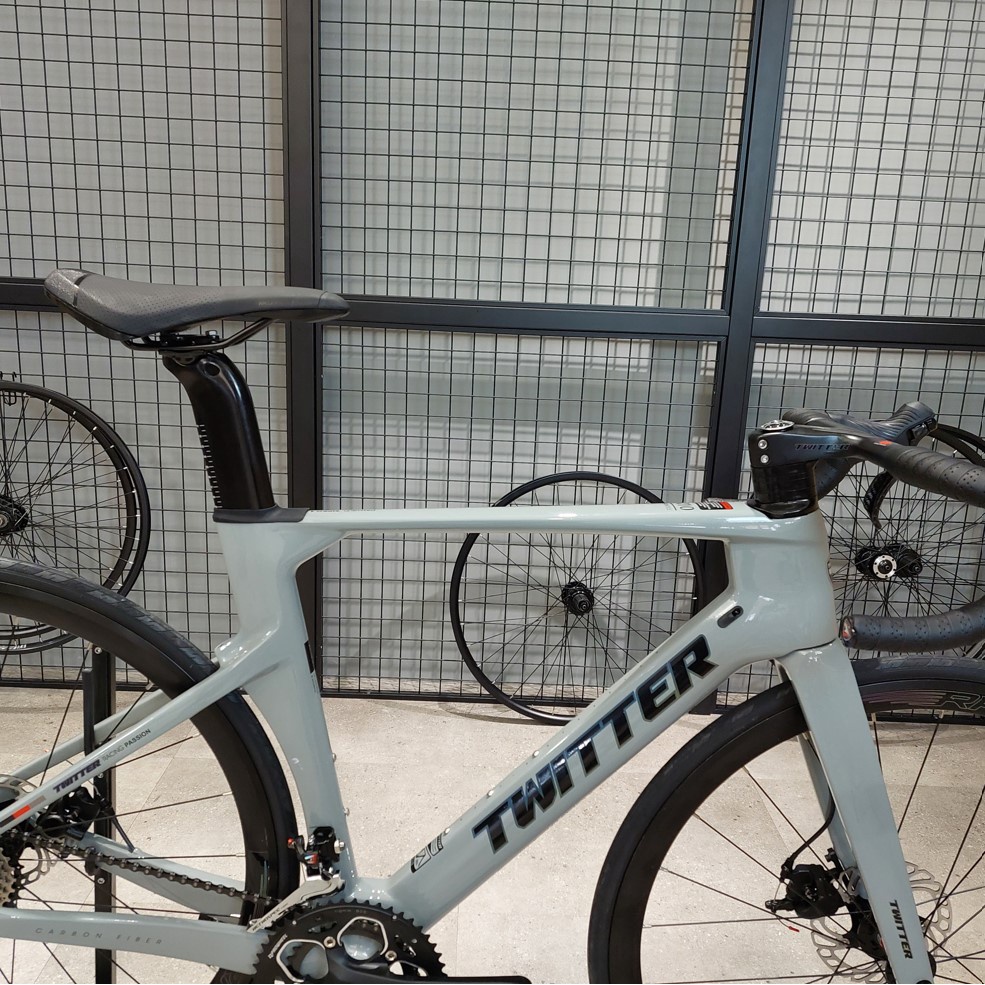 【FANCYCLE】Twitter R10 Carbon bike 碳纖公路車 碟煞版/Rs 24 Speed/水泥色 | 蝦皮購物