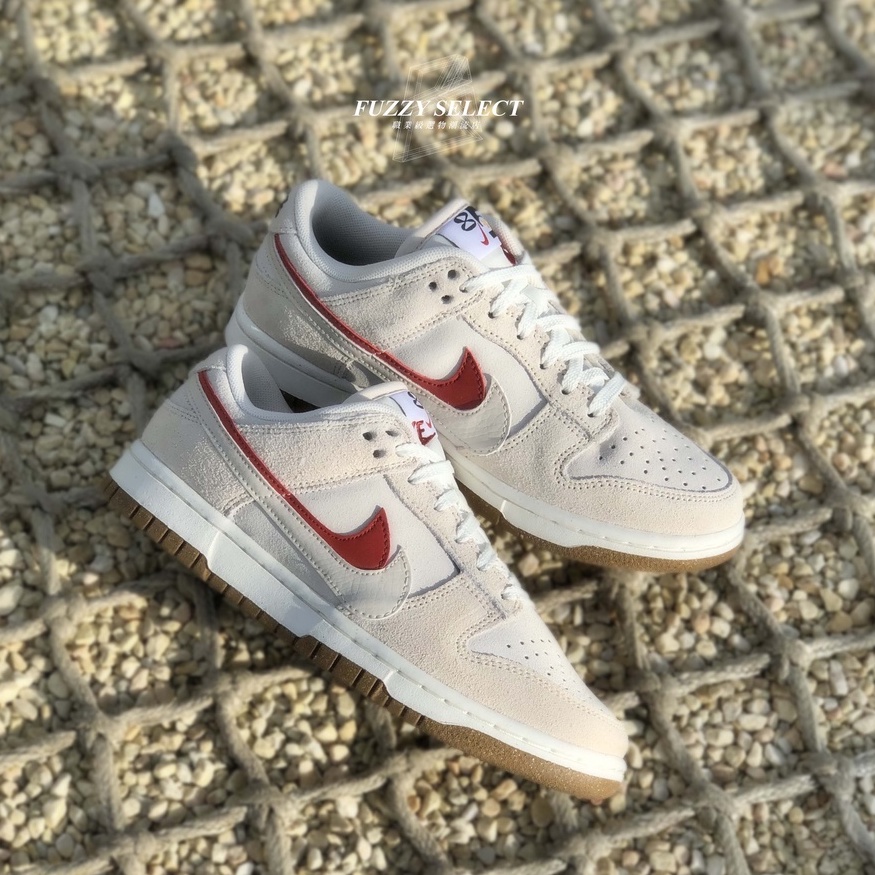 【逢甲 FUZZY】W Nike Dunk Low 85 米灰 米紅 雙勾 麂皮 焦糖底 DO9457-100 | 蝦皮購物