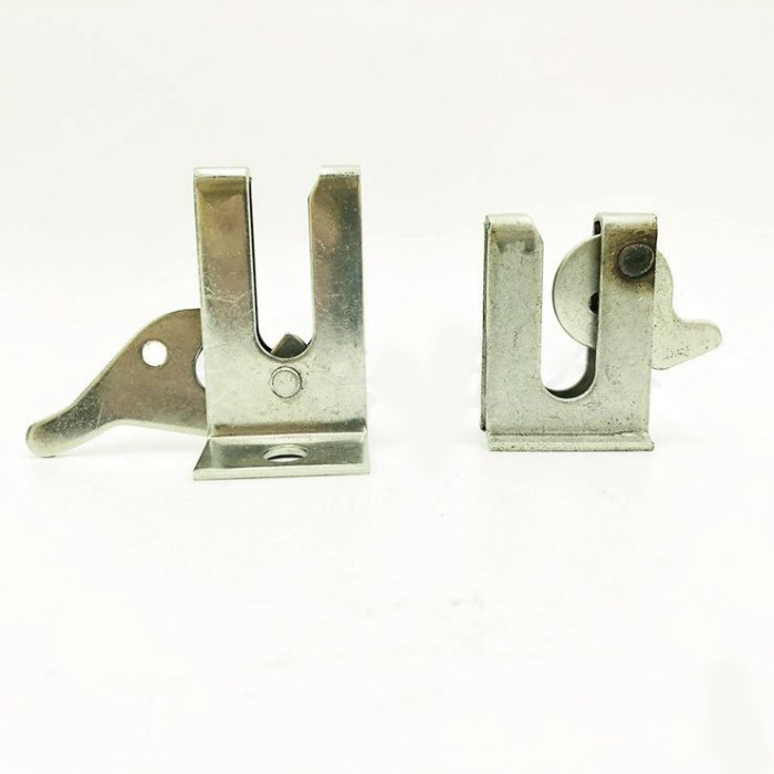 【singcoco】白鐵 鳥鎖 外扣 豬槽用鎖 門串 門閂 門鎖 白鐵鳥鎖 大外扣 小內扣 | 蝦皮購物