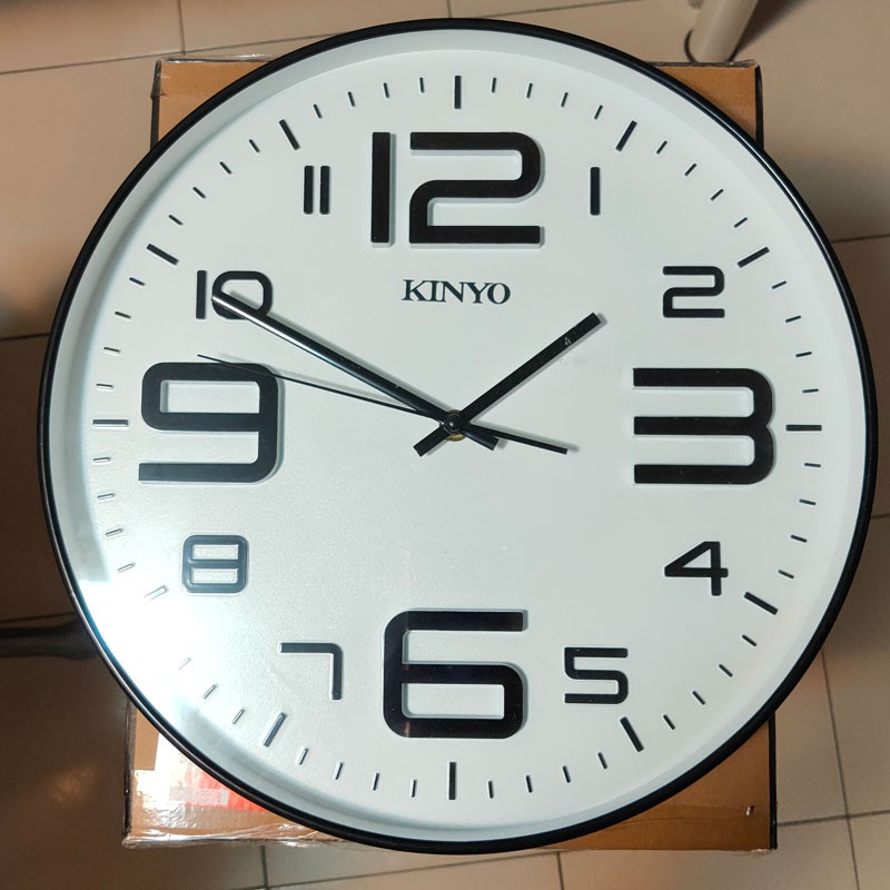 🔥現貨🔥 KINYO 簡約浮雕靜音掛鐘 14吋(二手) | 蝦皮購物