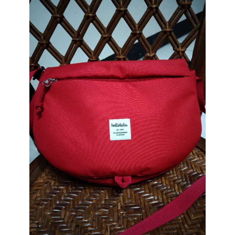 hellolulu ELVIN輕旅斜背包-番茄紅 | 蝦皮購物