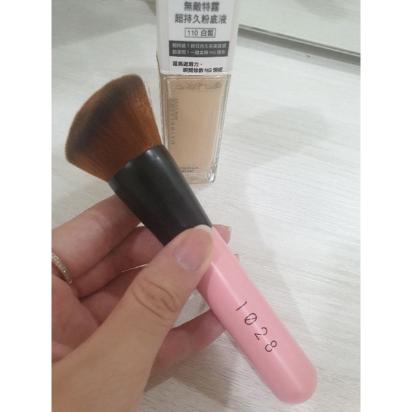 【1028】1028粉底刷 | 蝦皮購物