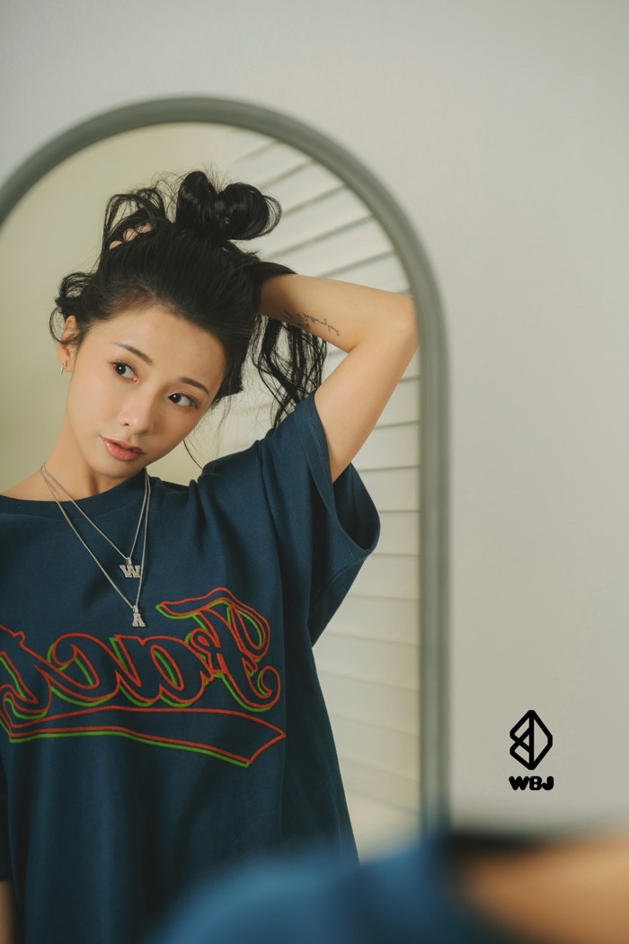 WBJ基點款-滿鑽小字母吊墜 925純銀 | 個性姓名吊墜 | 客製化字母項鍊 | 閨蜜情侶首飾 | 蝦皮購物