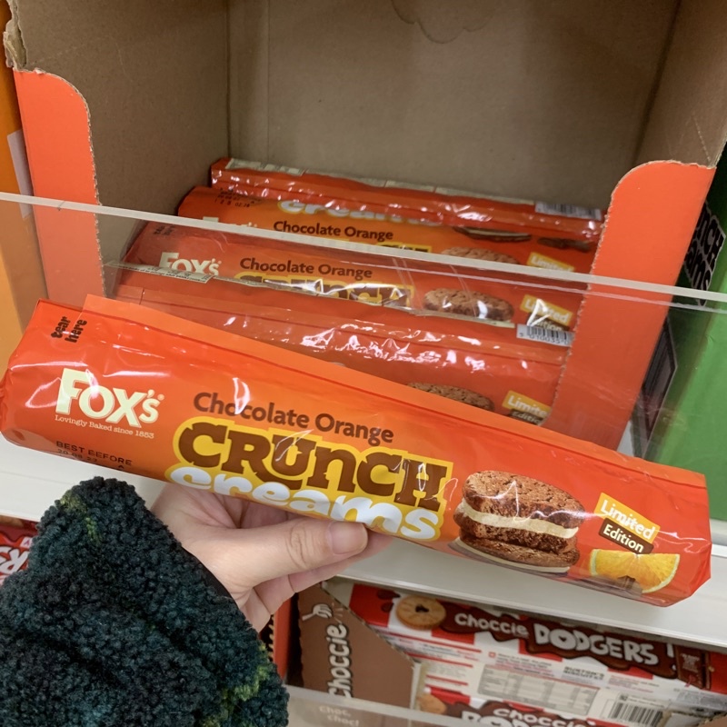 英國代購 FOX’s Golden Crunch Creams 香草 奶油 夾心 燕麥餅乾 燕麥 夾心餅乾 巧克力 | 蝦皮購物