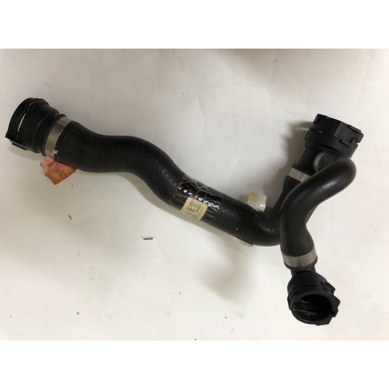 BMW 17127519256 上水管 E60/M54/手牌/3叉 | 蝦皮購物