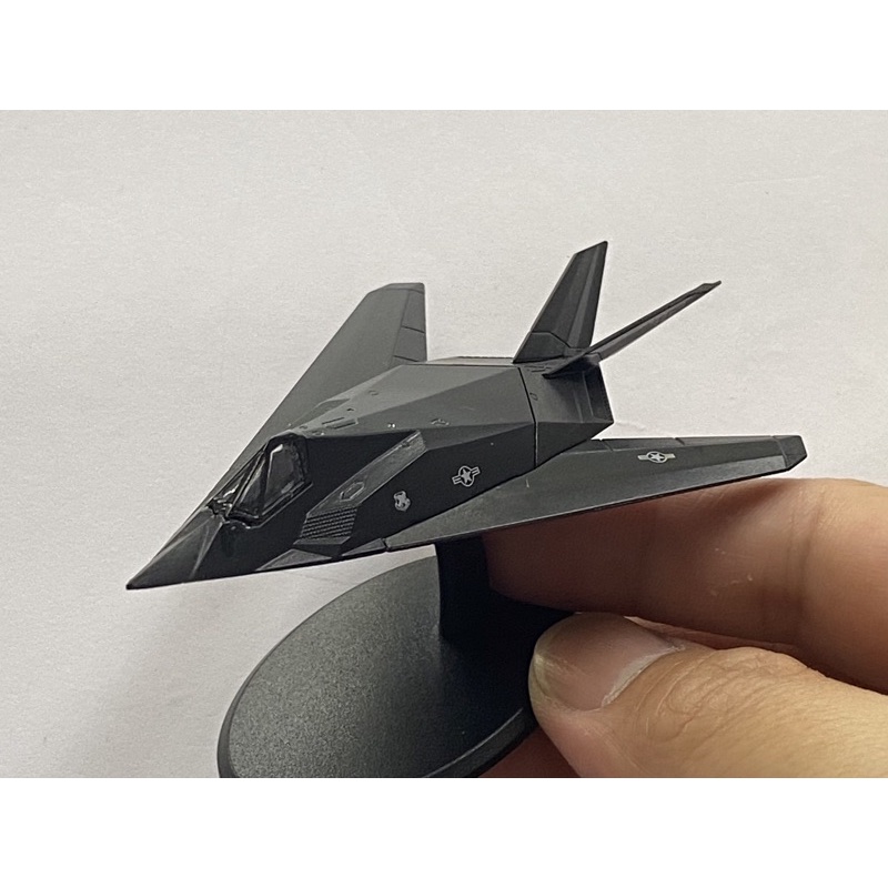 《模王 》 F-117 F117 美國 隱形 轟炸機 無比例 塑膠完成品 飛機全長9公分 | 蝦皮購物