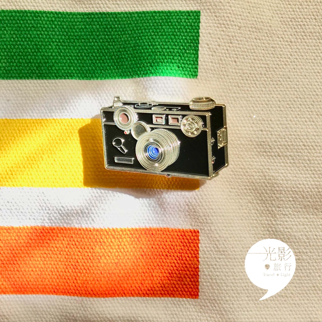 【光影旅行】Argus Brick C1 C2 C3 C4磚塊相機小徽章 別針135 KODAK 400 | 蝦皮購物
