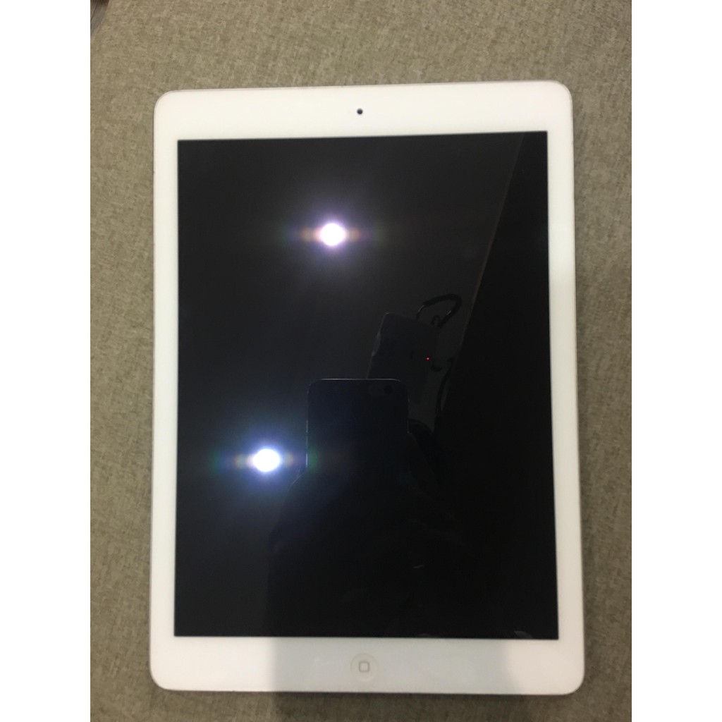 Apple iPad Air 32G wifi 銀 | 蝦皮購物