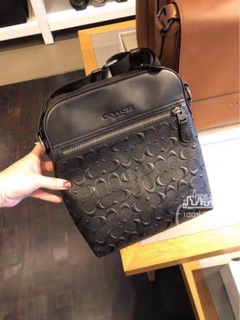 折扣款 全新正品 COACH F73338 黑色全皮浮雕款 新款 HOUSTON FLIGHT 經典 郵差包 斜背包 | 蝦皮購物