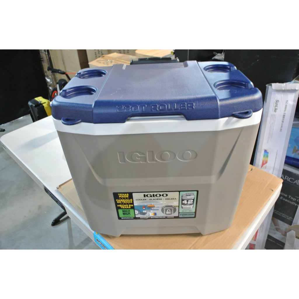 IGLOO 28QT美國製26公升滾輪冰桶 ，特價$849 | 蝦皮購物