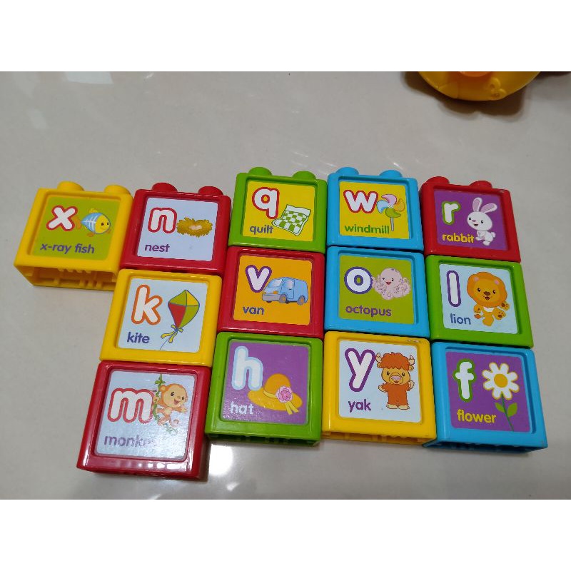 vetch 歡樂積木學習車 學步車 嚕嚕車 abc字母 好市多 | 蝦皮購物