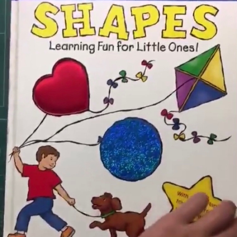 My first jumbo of shapes 形狀 觸覺書 拉拉書 互動書 英文童書 | 蝦皮購物