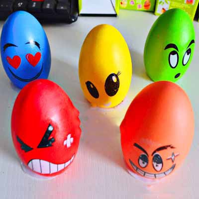 Gudetama SQUISHY Egg Squeeze With Hole Angry | 蝦皮購物