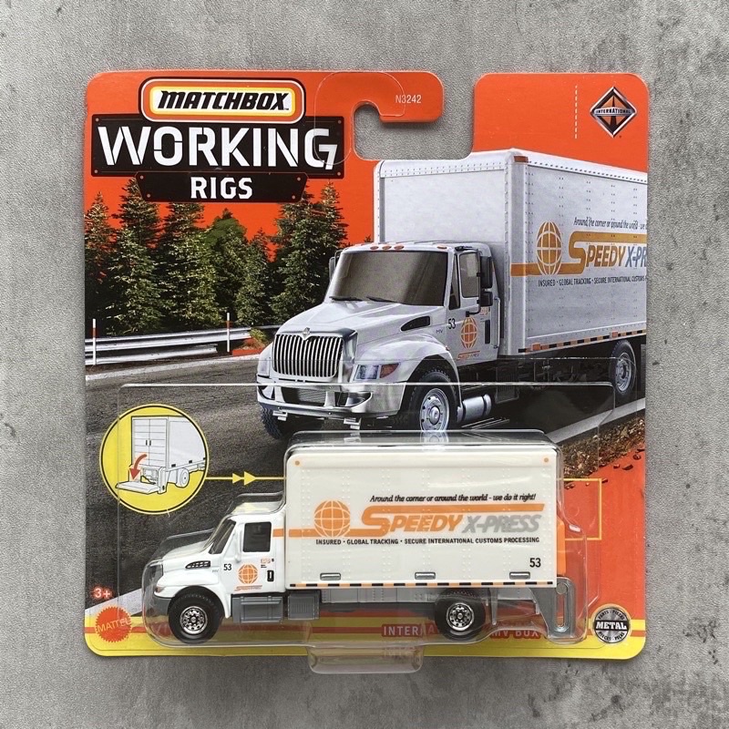MATCHBOX 火柴盒 WORKING RIGS FREIGHTLINER M2 106 VACUUM SEPTIC | 蝦皮購物