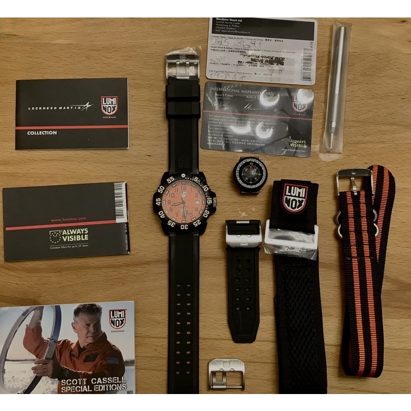 降價了《二手》Luminox 海軍海豹男士手錶 斯科特·卡塞爾特別版 (XS.3955.Set) | 蝦皮購物