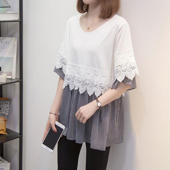 上衣 拼接 襯衫 中大尺碼XL-4XL 新款遮肚子假兩件胖mm條紋寬鬆短袖T卹蕾絲打底衫MB111A-8981.胖胖美 | 蝦皮購物