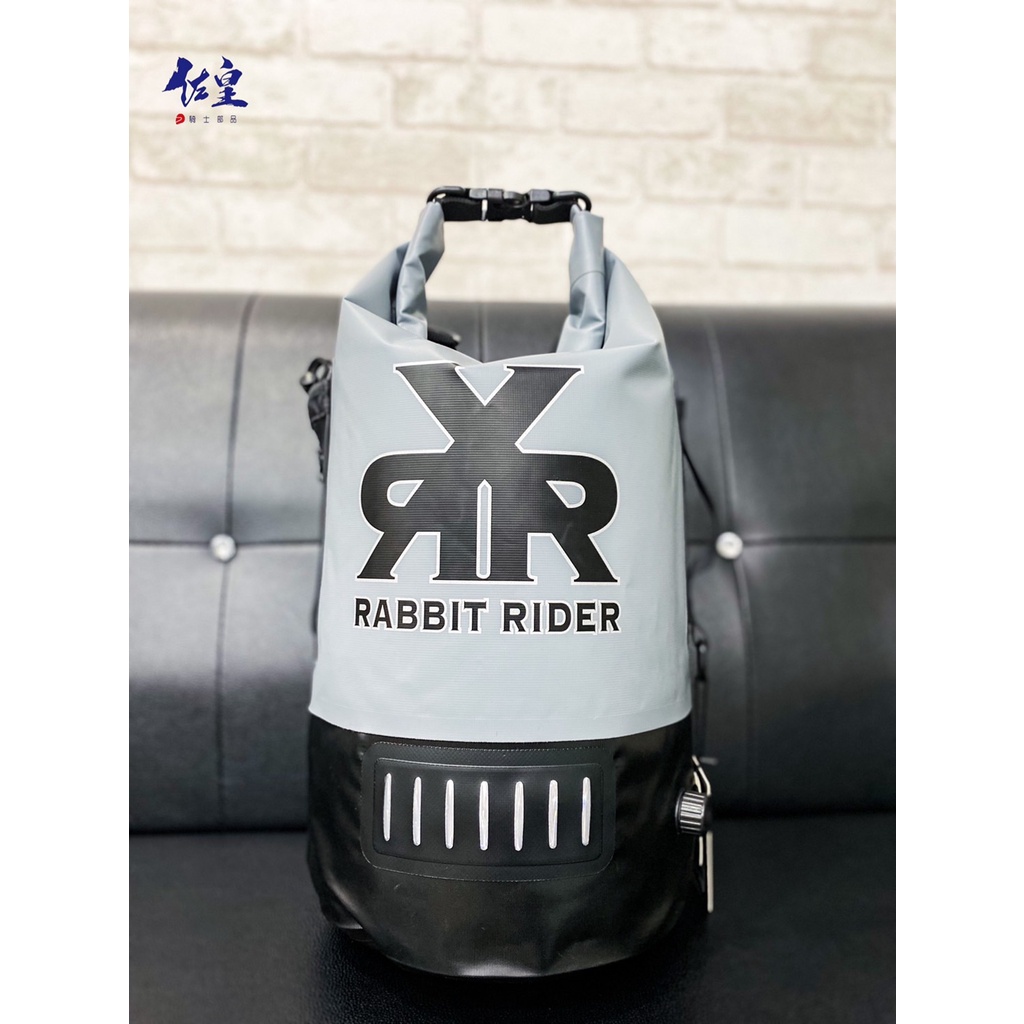 《佐皇騎士部品》RXR RX-3 BUN 騎士防水饅頭包-芝麻包（20L） | 蝦皮購物