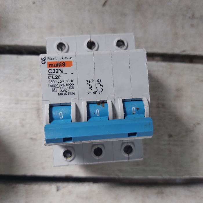 Mcb pln merlin 全套 3p c20a | 蝦皮購物