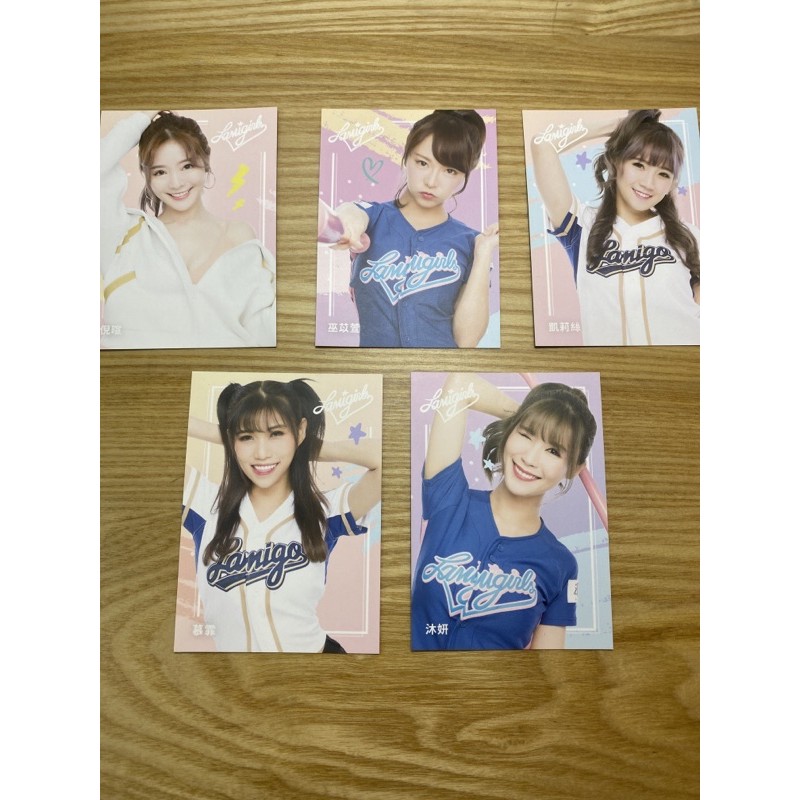 2019 lamigirls 辣蜜女孩卡 巫苡萱 倪暄 凱莉絲 沐妍 慕霏 Rakutengirls 樂天女孩 | 蝦皮購物