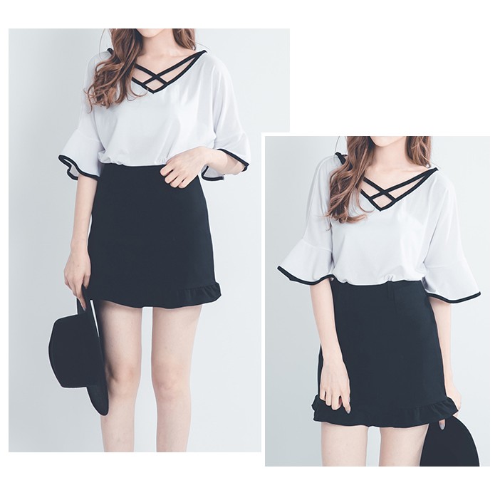 「M~XL。台灣現貨」2色 甜美雙交叉領 荷葉袖落肩上衣 (C1044) | 蝦皮購物