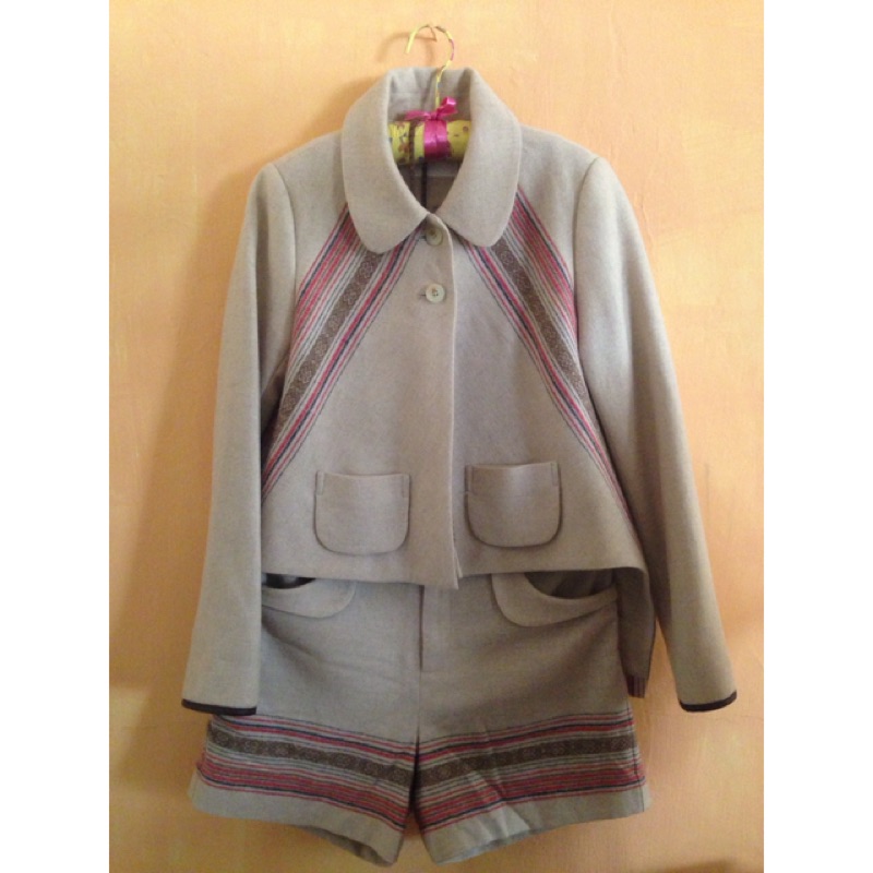 E-WEAR 毛料套裝 外套加短褲 | 蝦皮購物