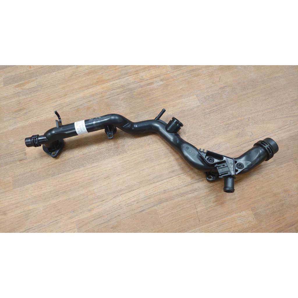 『海威車品』德國原廠 S4 B8 B8.5 水管 上 06E121045BB S5 SQ5 A6 A7 3.0T機增 | 蝦皮購物