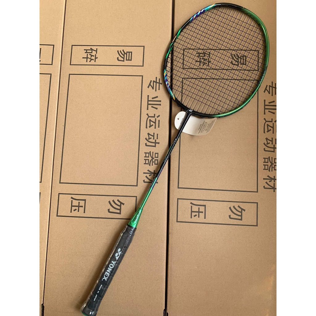 『當天出貨』YONEX優乃克 ASTROX 99 LCW 李宗偉比賽專用全碳素羽毛球拍 天斧99LCW 4UG5 | 蝦皮購物