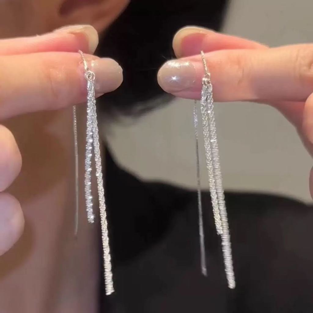 2022年S925銀針銀色細閃流蘇耳環長款 | 蝦皮購物