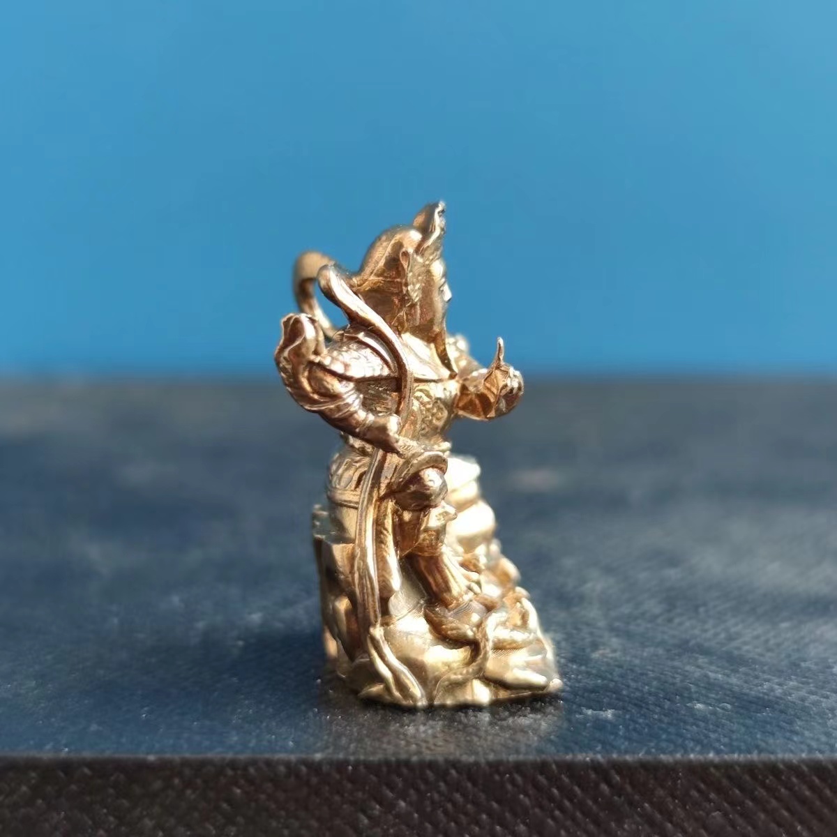 黃銅 玄天上帝 隨身神像 玄武祖師爺小號真武大帝擺件 供奉風水驅邪 手把件裝飾品純銅 | 蝦皮購物