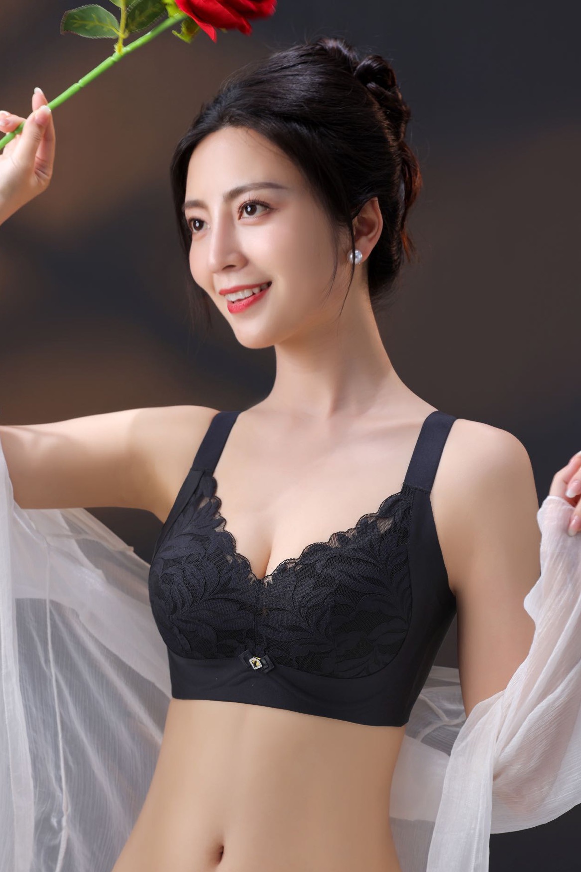 新性感蕾絲透氣提拉集中爆乳胸罩無框柔軟舒適調整型薄款內衣女加大尺碼34-46BCD | 蝦皮購物